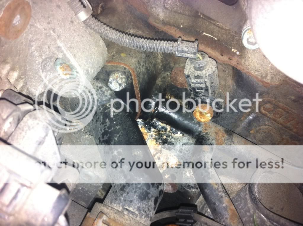 Avh coolant pipe water leak | VW Vortex - Volkswagen Forum
